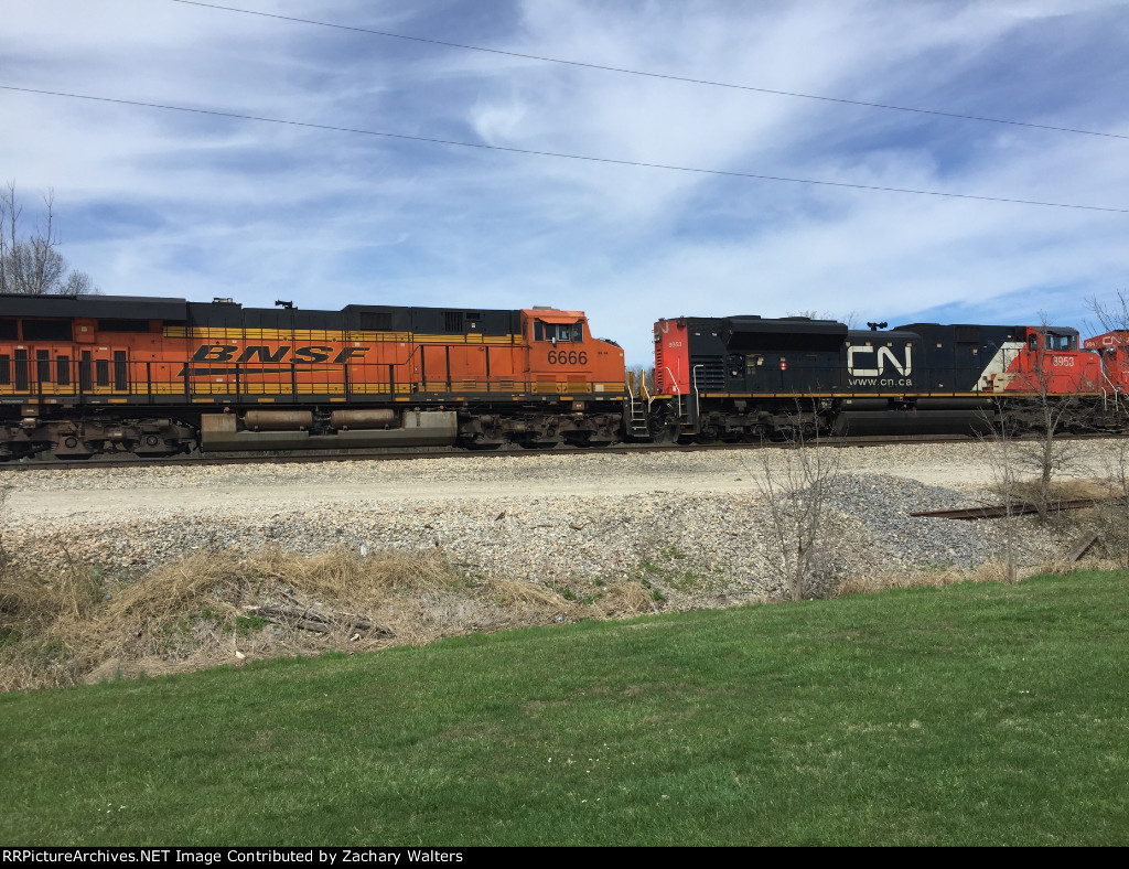 BNSF 6666